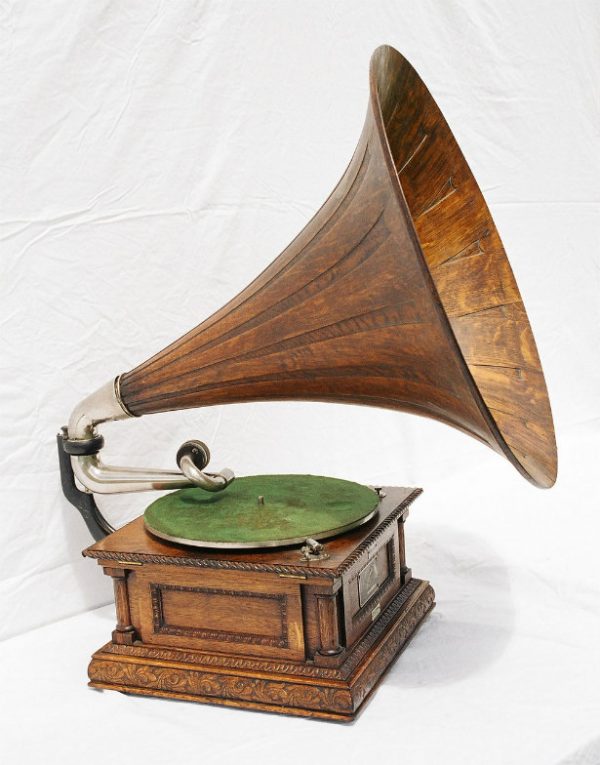 Old Technology Vintage Music Players Old Technology Vintage Music Players
